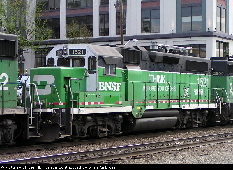 BNSF 1521
